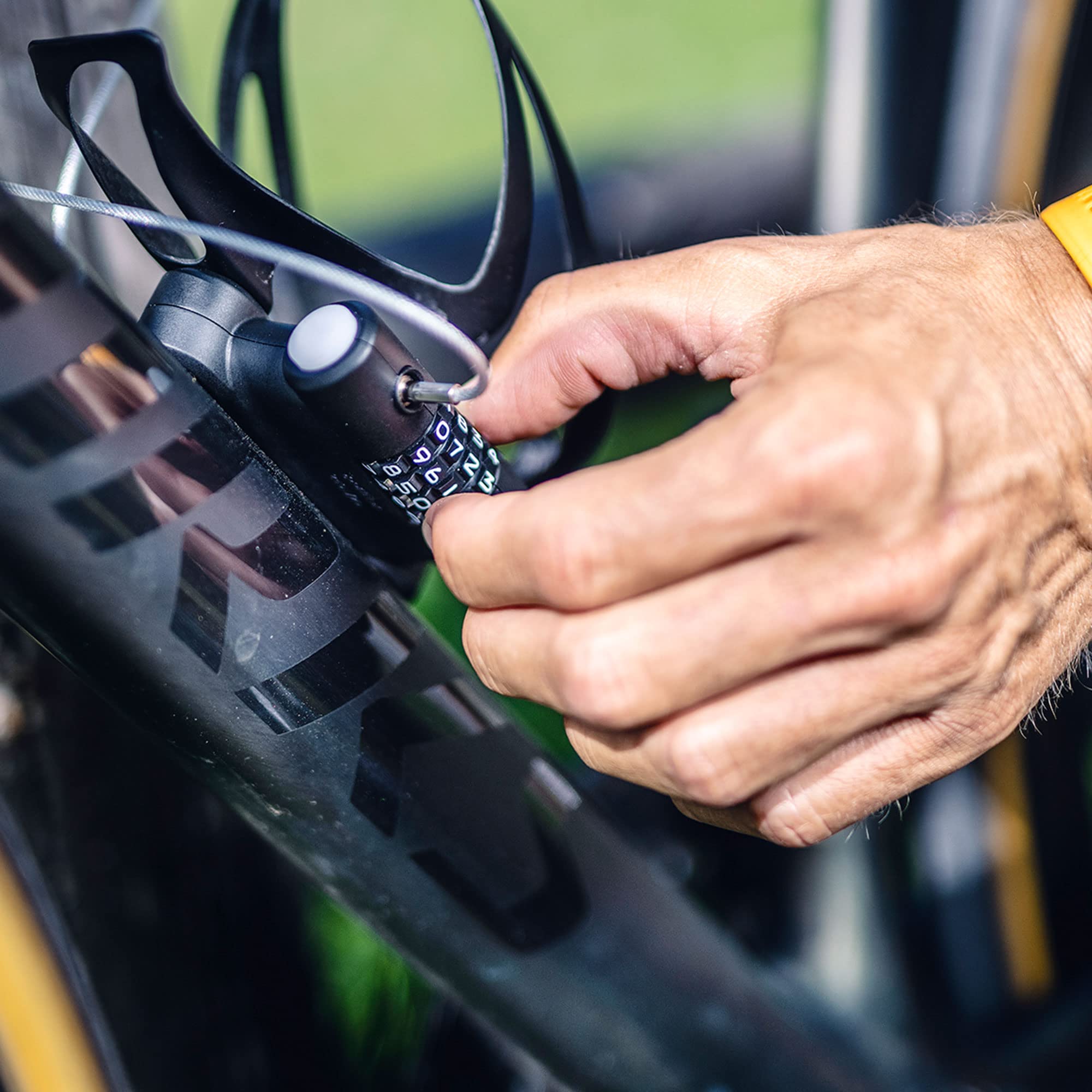 ABUS SportFlex 2504/90 - Bottle Cage Mount Cable Lock | CicloBottega